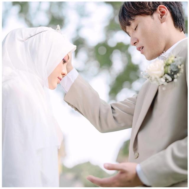 6 Perjalanan Cinta Julia Prastini 'Jule' dan Na Dae Hoon, Dikenal ...