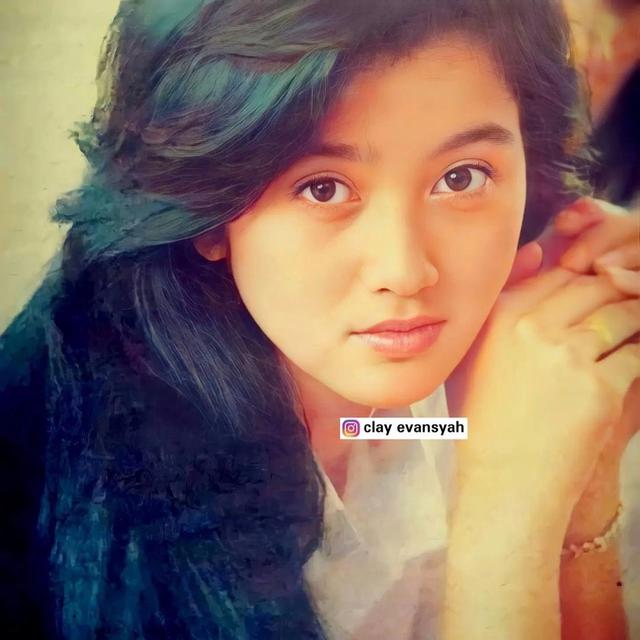 10 Potret Desy Ratnasari Muda, Sosok Kecantikan Alami Pribumi yang ...