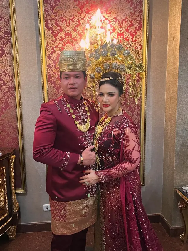 6 Potret Barbie Kumalasari dan Bagus Saputra Nikah, Resepsi Dadakan Undang Kerabat serta Teman ...