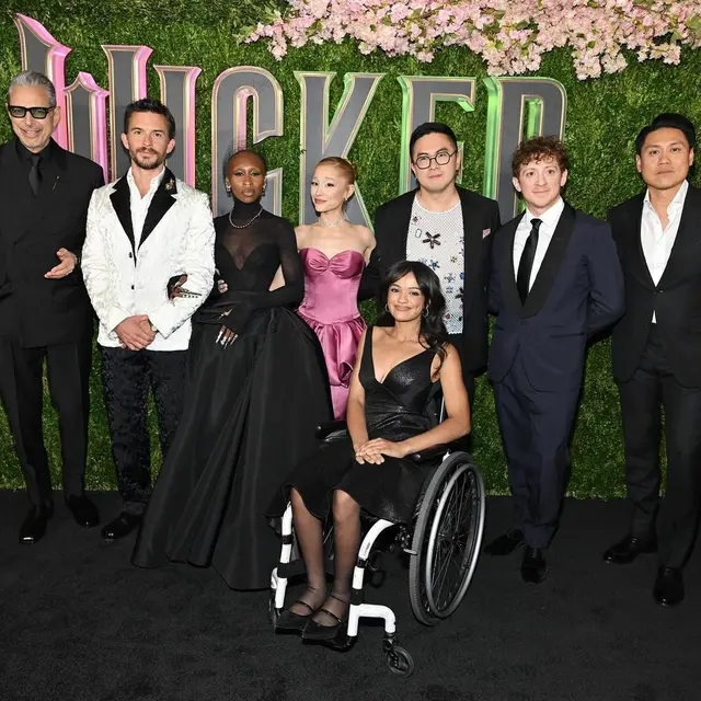 Sinopsis dan Deretan Pemeran Film Wicked yang Dimeriahkan Ariana Grande, Tayang Perdana Hari Ini ...