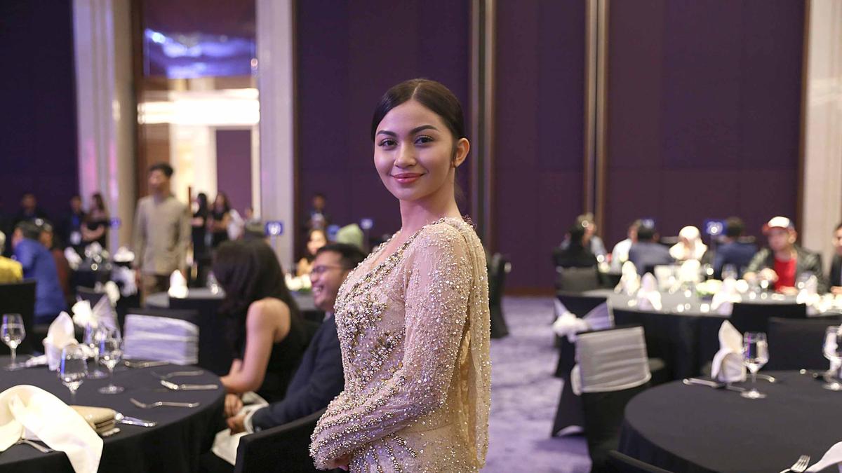 Ariel Tatum dan 5 Artis Indonesia yang Punya Bibir Seksi Menggoda - Entertainment Fimela.com