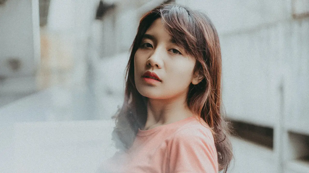 7 Gaya Rambut Panjang Terpopuler Untuk Perempuan, Bikin Penampilan ...