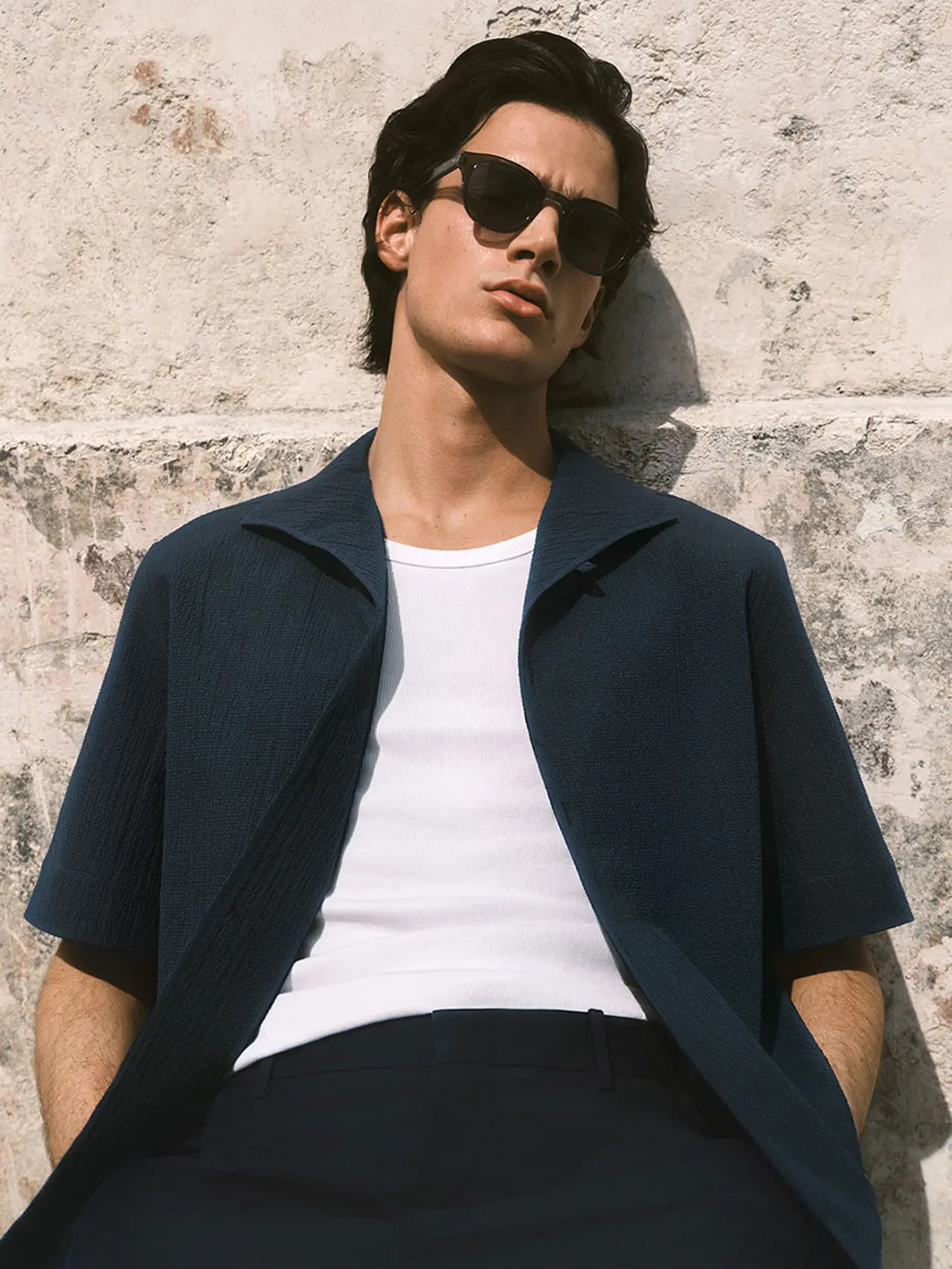 Debut di Indonesia, COS Tampilkan Koleksi Summer Signatures & The New ...