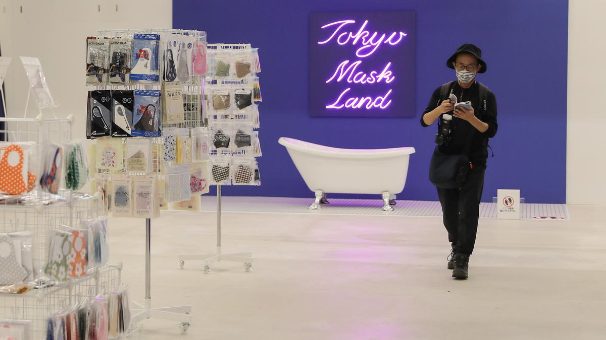 FOTO: Toko Bertema Masker di Yokohama, Jepang - Foto Liputan6.com