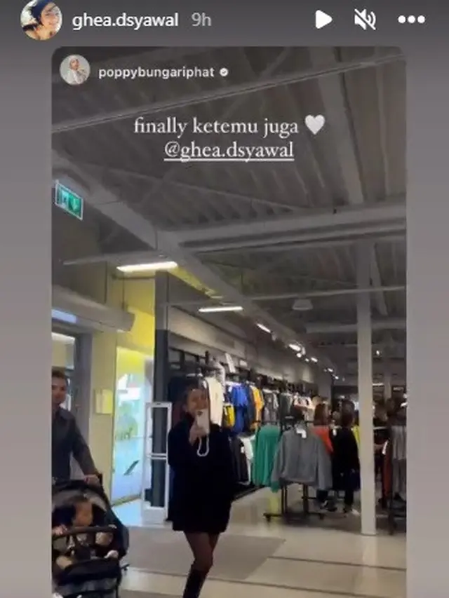 5 Potret Poppy Bunga dan Ghea D'Syawal Lepas Kangen di Belanda, Bawa ...