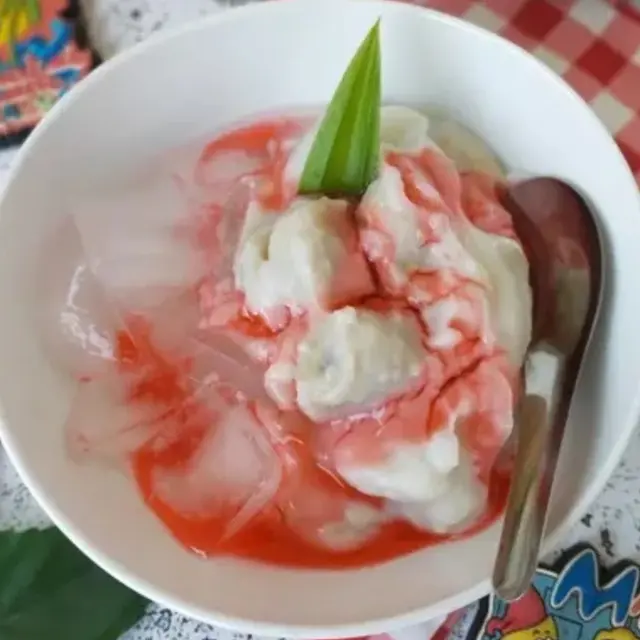 3 Resep Es Pallu Butung Khas Makassar, Segar Jadi Camilan Akhir Pekan ...