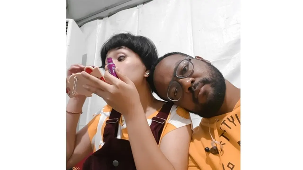 6 Momen Mesra Kamga dan Chevrina Eks Tangga, Sudah 6 Tahun Pacaran ...