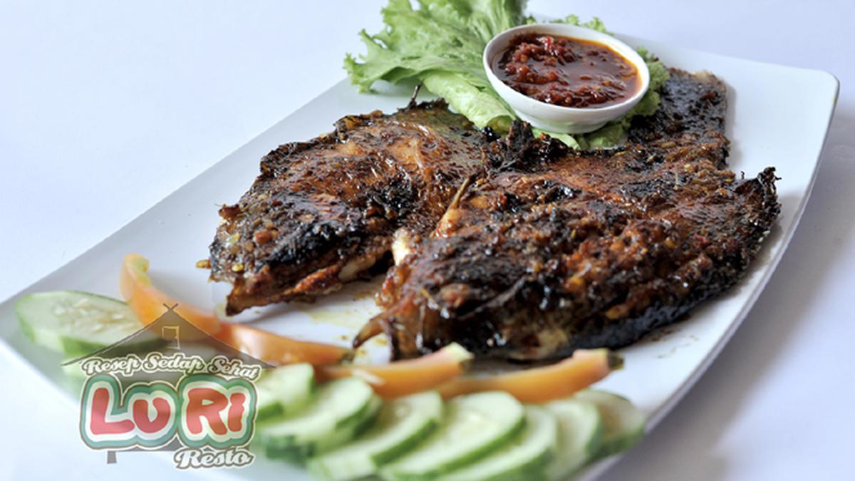 Gurameh Bakar Rempah Menggugah Gairah, Sensasi Wisata Lidah - Citizen6 ...