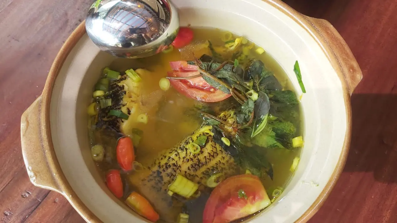 Kuliner Nikmat Menu Ikan Kuah Kuning Khas Papua dari Pusat Kota Jakarta
