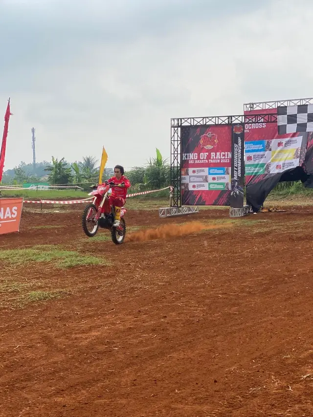 Main Sinetron Baru, Ini 7 Potret Erdin Werdrayana Jadi Anak Motorcross ...