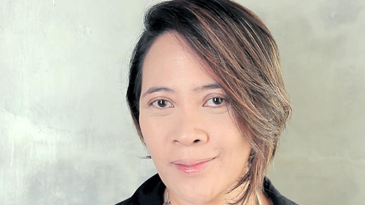 40 & FABULOUS: Menutupi Kantong Bawah Mata - Lifestyle Fimela.com