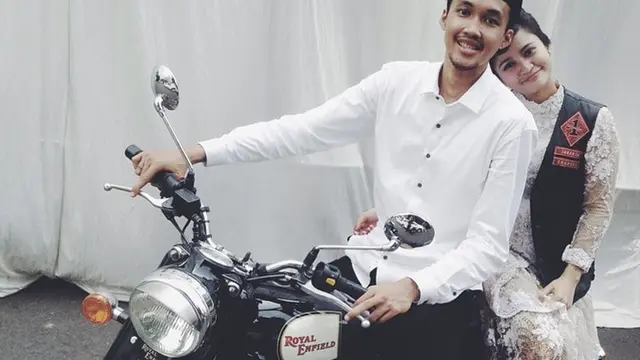 Sandy Kurniawan, Cinta untuk CLS Knights dan Motor Tua - Ragam Bola.com