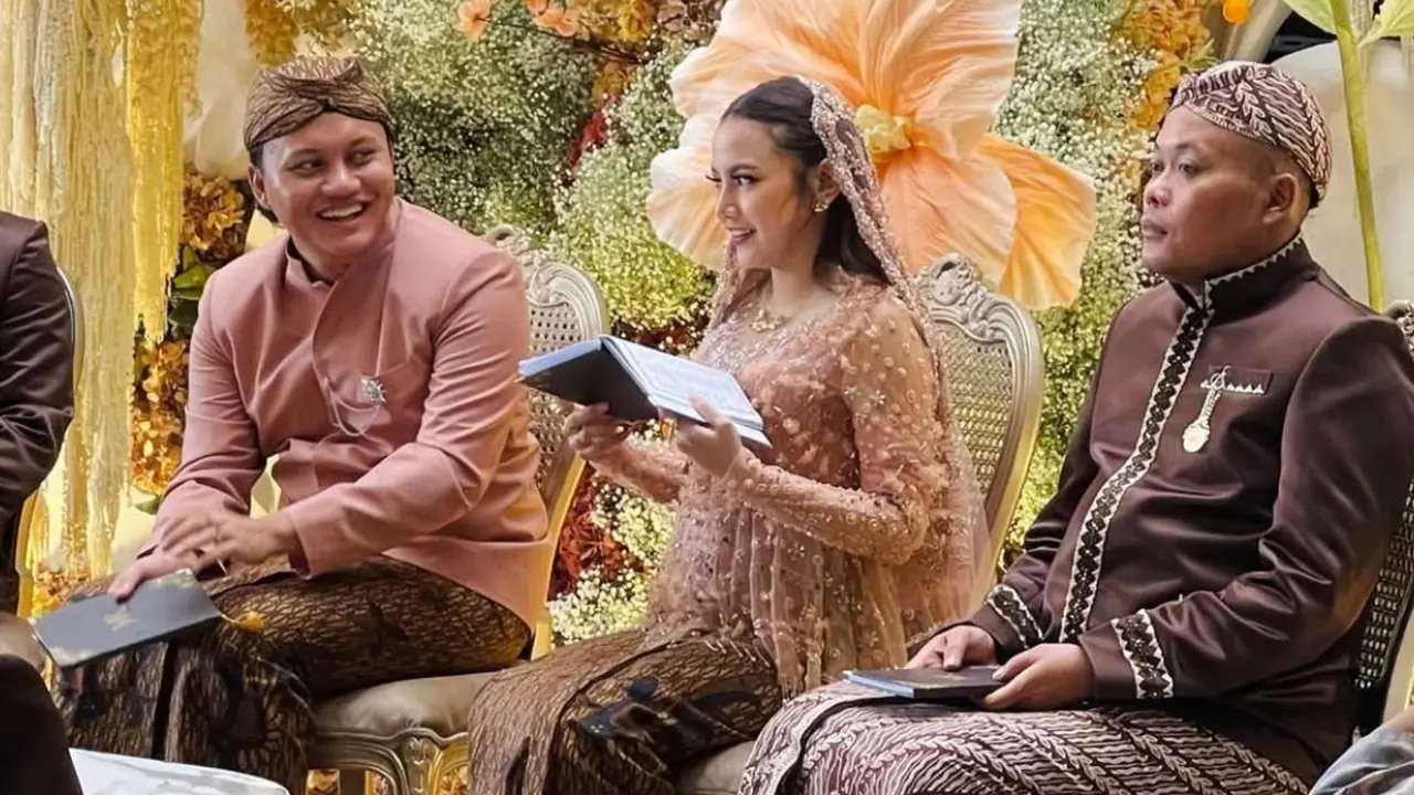 7 Teks Doa Acara Formal Singkat Beserta Artinya, dari Doa Pembuka ...