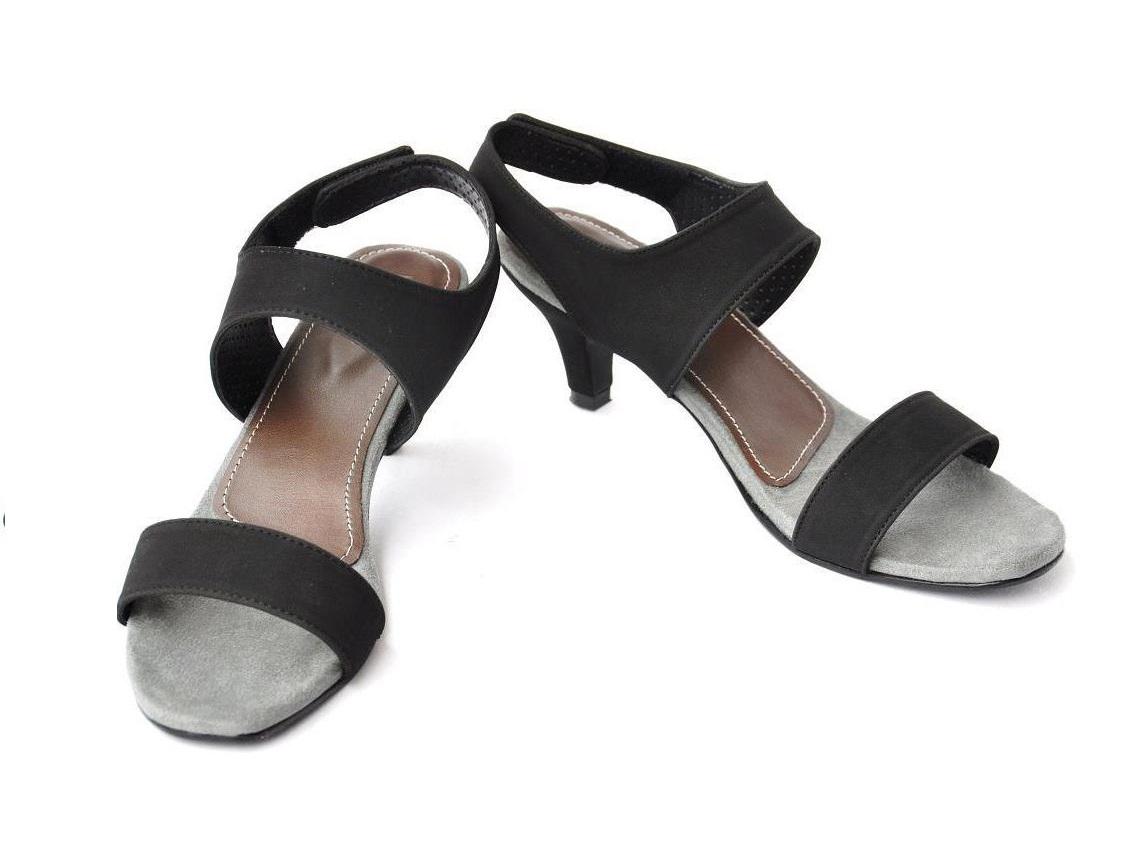 7 Heels Wanita Seharga 100-an Ribu
