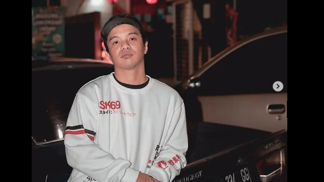 Pengakuan YouTuber Ericko Lim soal Hubungan dengan Listy Chan - ShowBiz ...