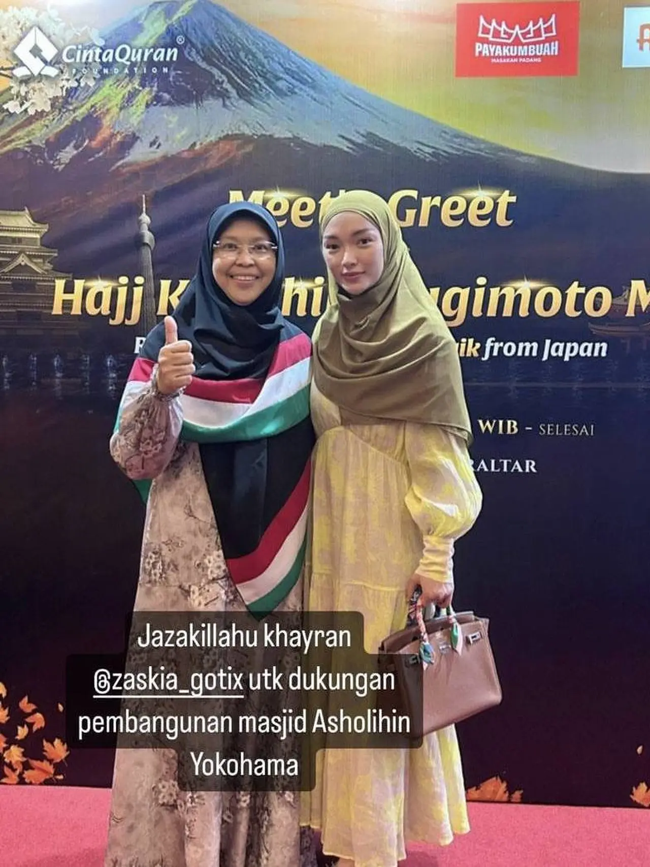 7 Potret Zaskia Gotik Tampil Berhijab Usai Jalani Umrah, Makin Menawan ...