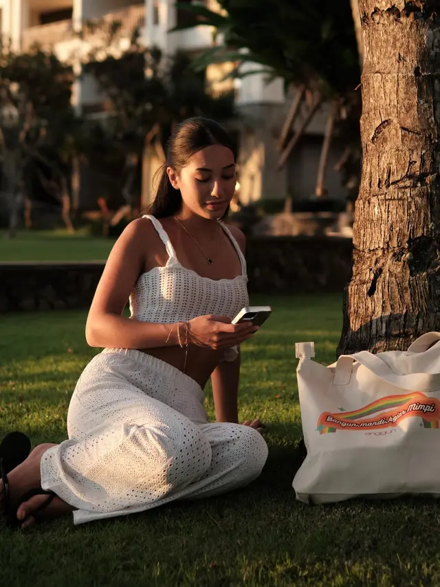 7 Potret Kirana Cipta Putri Anggun C Sasmi, Kini Sudah Berusia 17 Tahun ...