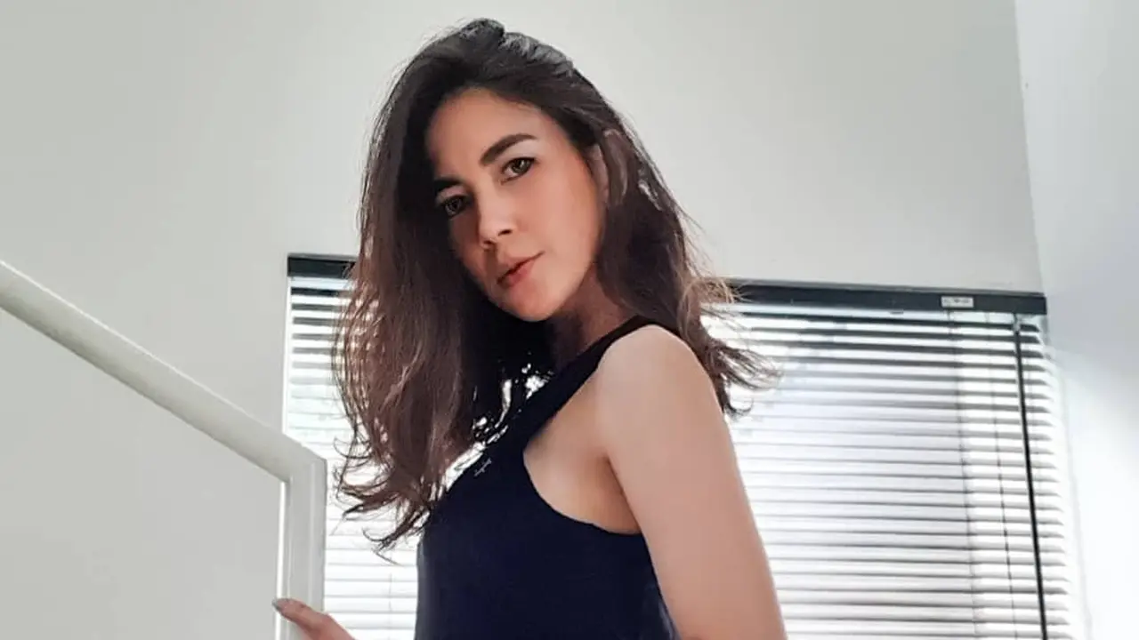 Melihat Pesona Dee Adnan, Arsitek Cantik yang Sukses Pikat Hati Tyo Nugros