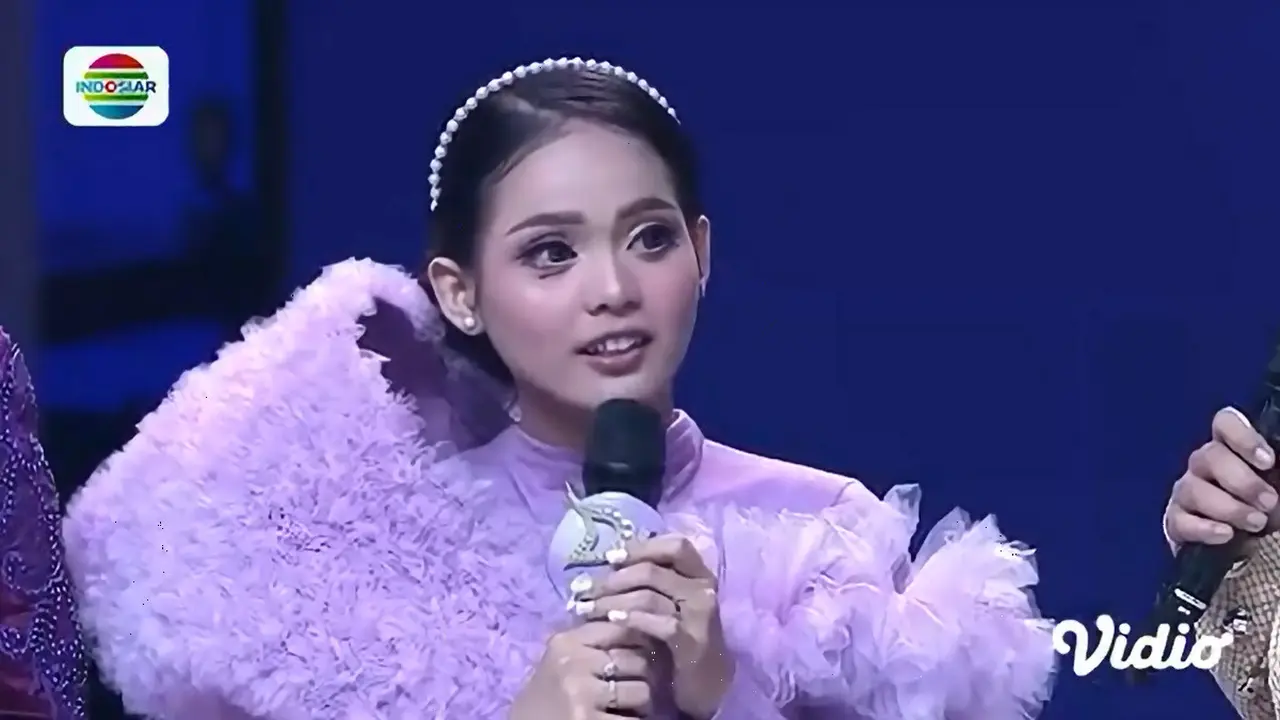 Dangdut Academy Asia 6: Lady Rara dan Lovely Akademia Philippines Panaskan Panggung Babak Top 12 ...