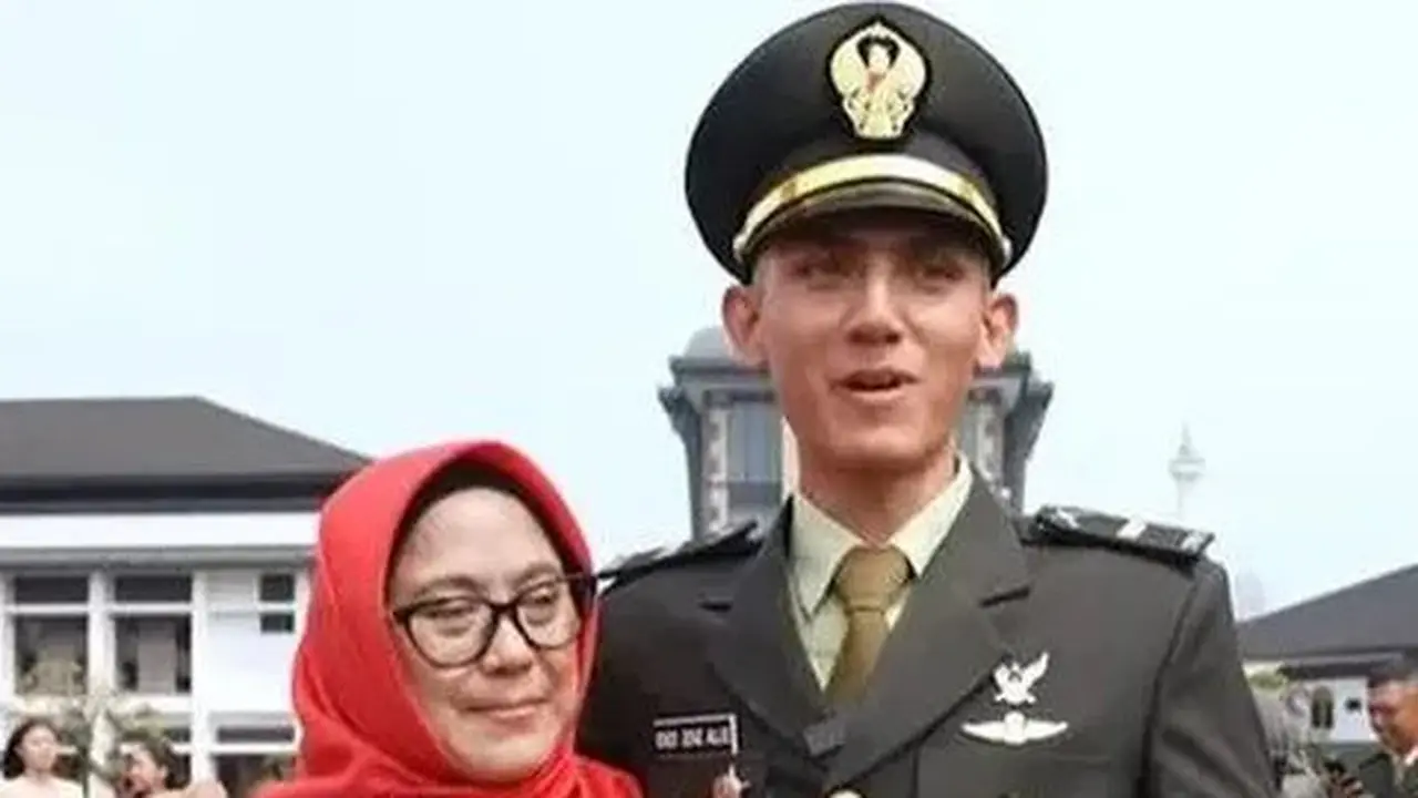 Fakta Menarik Enzo Allie, TNI Tampan yang Ternyata Keturunan Prancis ...