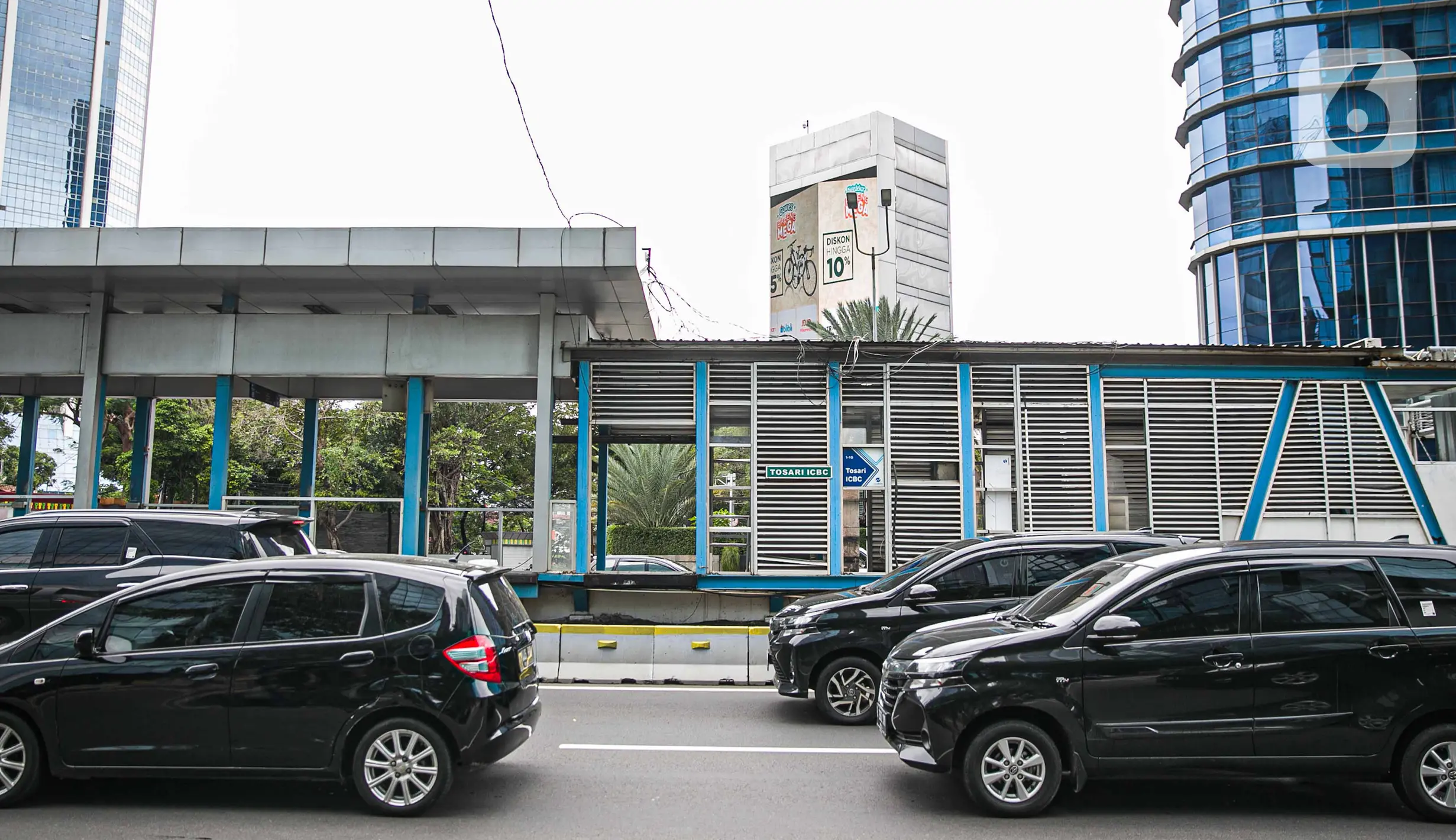 FOTO: Kondisi Halte Transjakarta Tosari Lama - Foto Liputan6.com