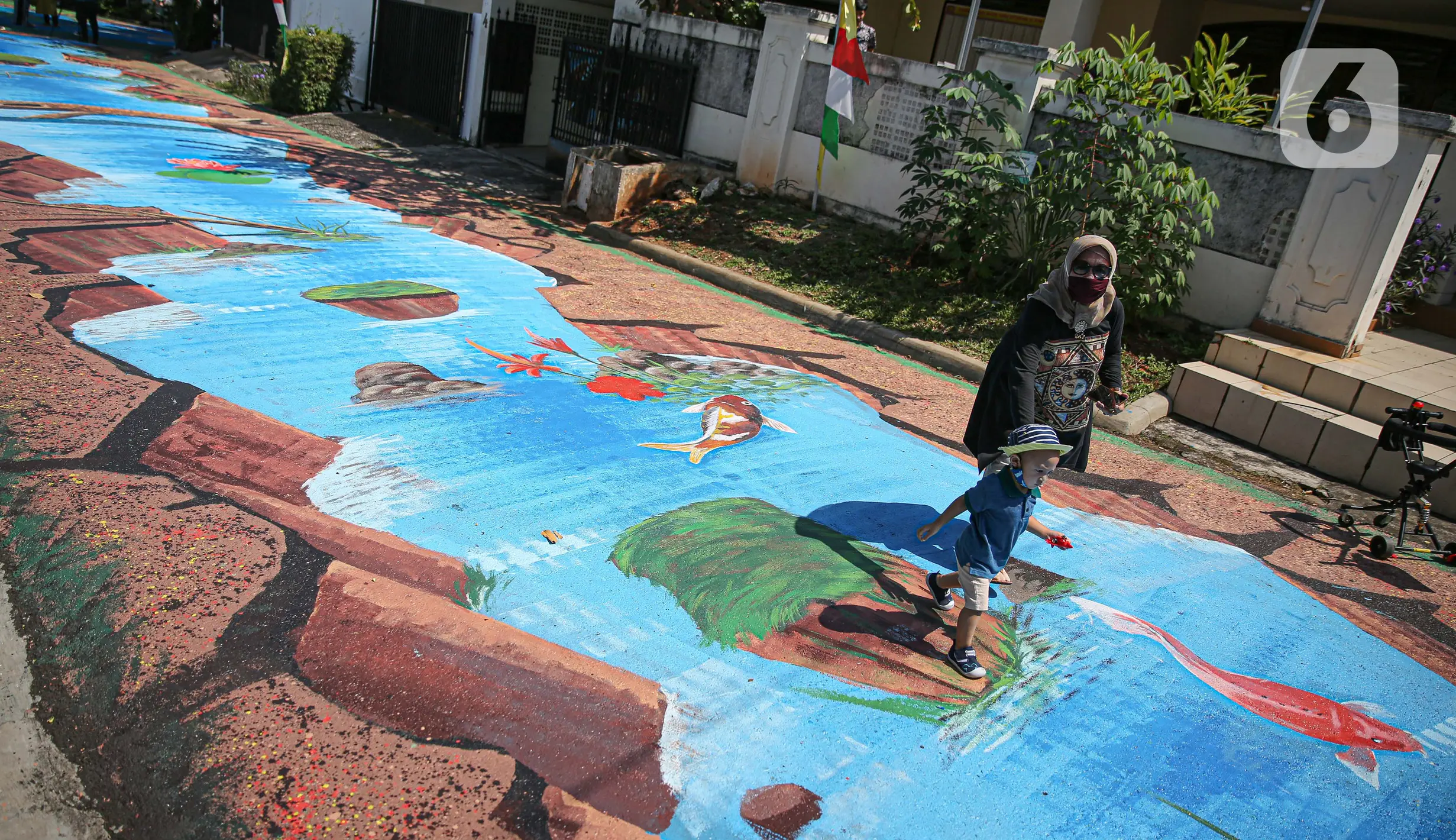 FOTO: Penampakan Mural yang Hiasi Jalan Menuju Museum Basoeki Abdullah ...