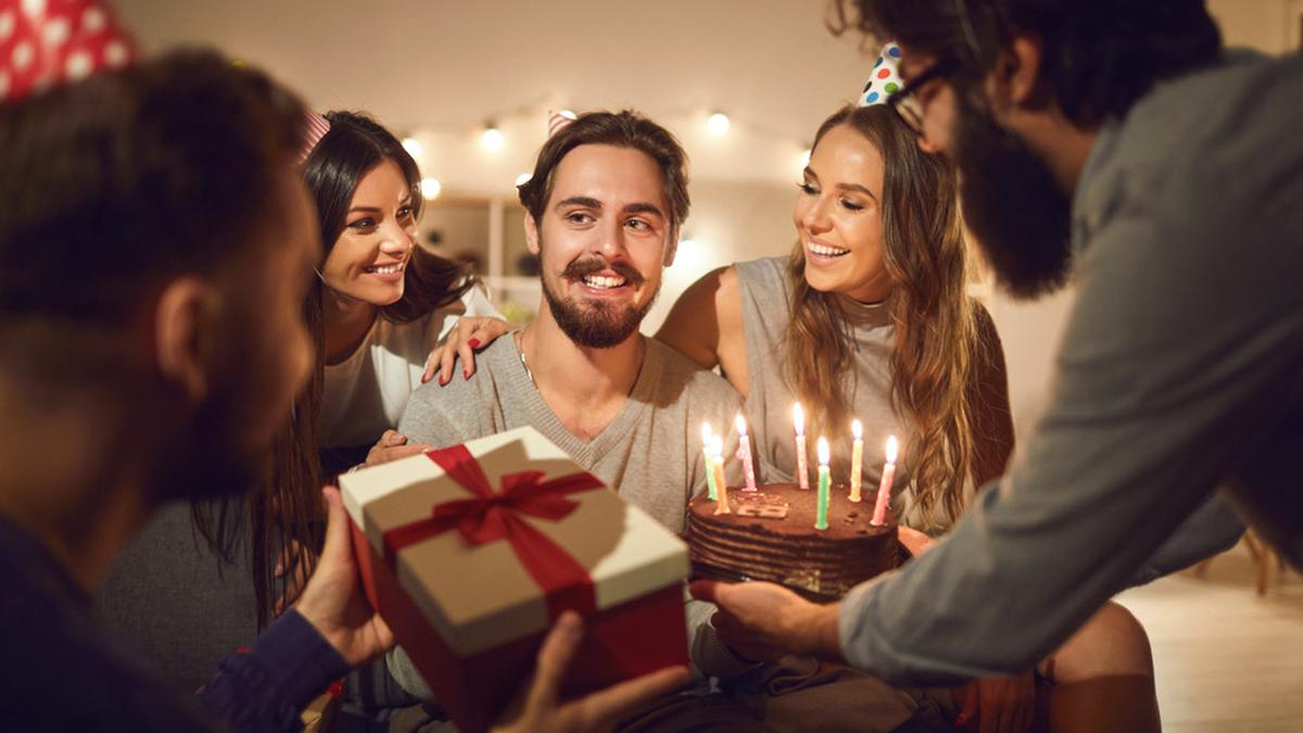 7 Rekomendasi Kue Ulang Tahun Buat Pacar yang Unik dan Menarik ...