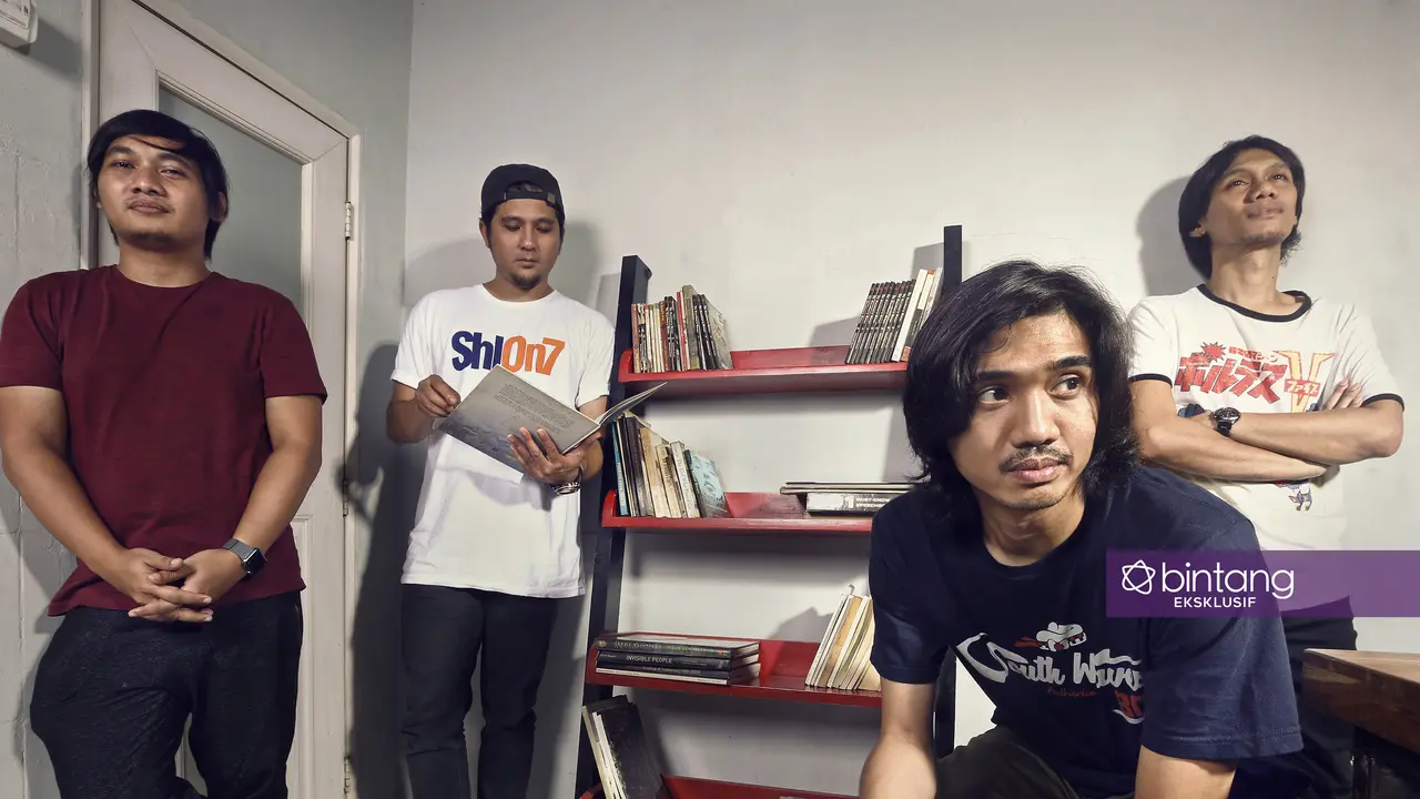 Eksklusif , Tradisi Lama dan Warna Baru Sheila on 7 - Entertainment ...