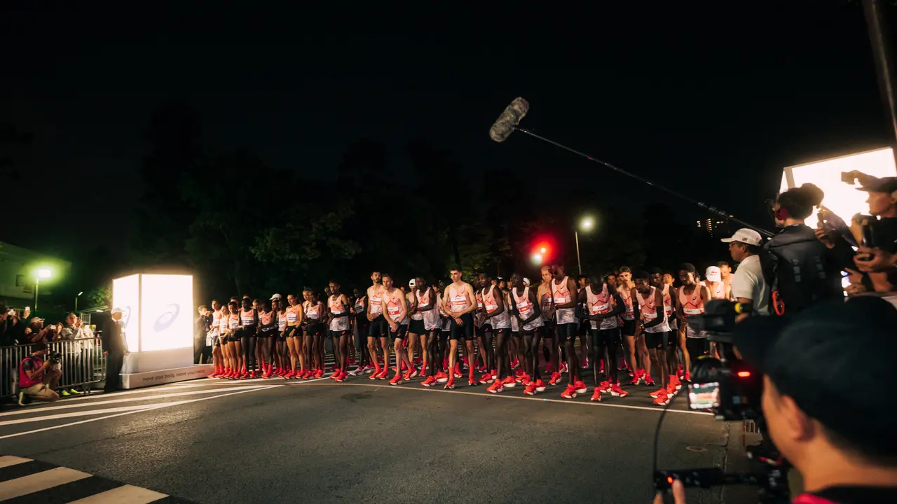 ASICS Perkenalkan Metaspeed 4 Tokyo Series di Tokyo Speed Race 2025