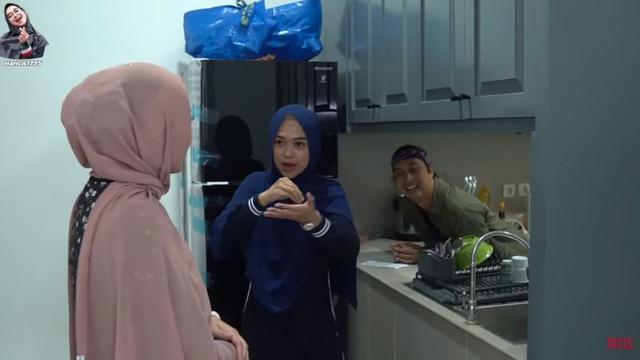 7 Potret Rumah Baru Putri Delina, Walk in Closet Jadi Sorotan
