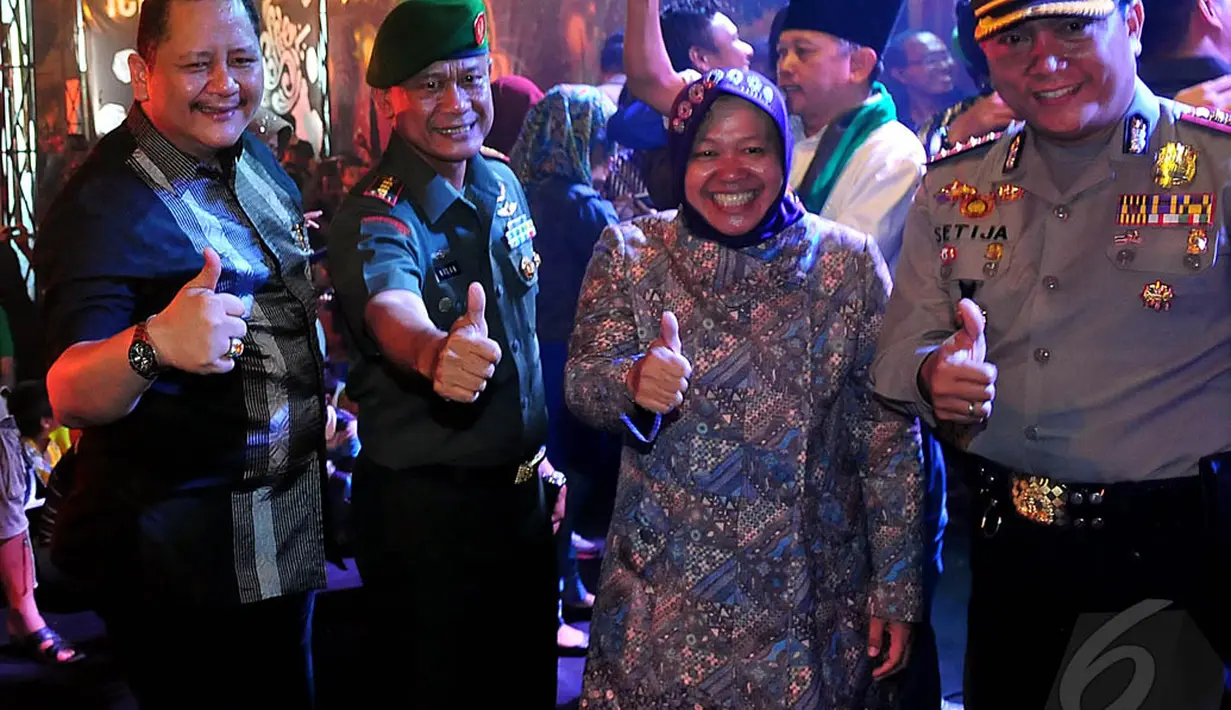 Suasana Pergantian Tahun di Surabaya - Foto Liputan6.com