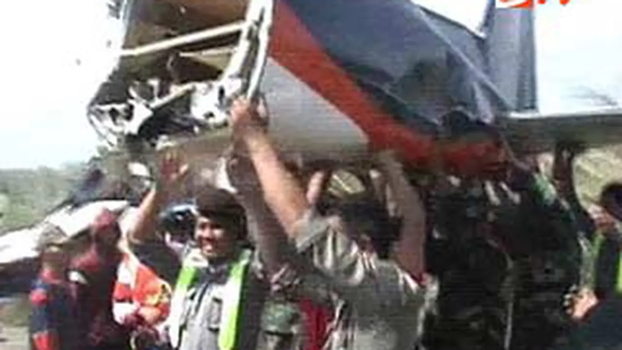 Bangkai Pesawat Cessna Berhasil Dievakuasi