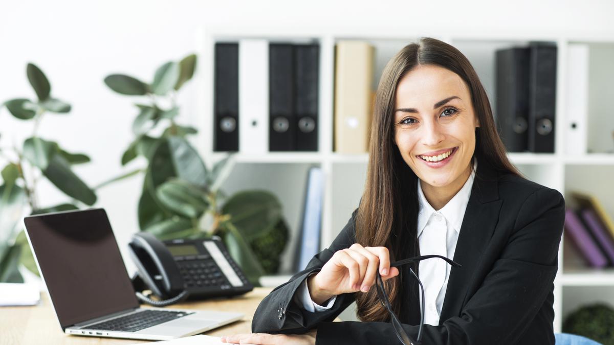 Profesi Adalah Suatu Pekerjaan, Pahami Definisi dan Jenis-Jenisnya ...