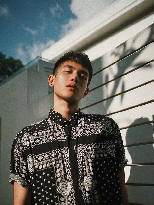 Julian Jacob Ajak Kaum Remaja Lebih Nikmati Hidup di Single Layarkan ...