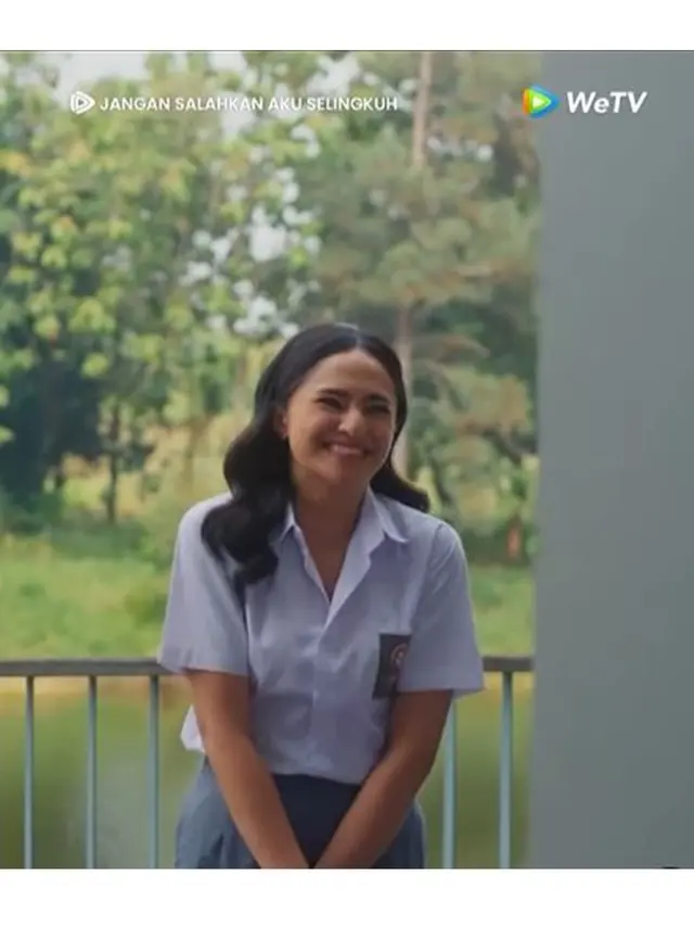 6 Potret Marshanda dan Stefan William Pakai Seragam SMA di Series Baru ...