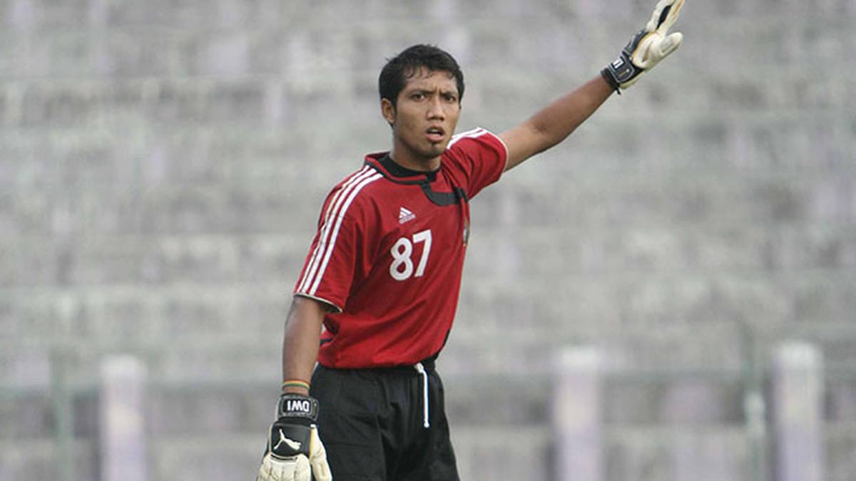 Tak Dipanggil Persepam MU, Kiper Ini Hijrah ke Tuban