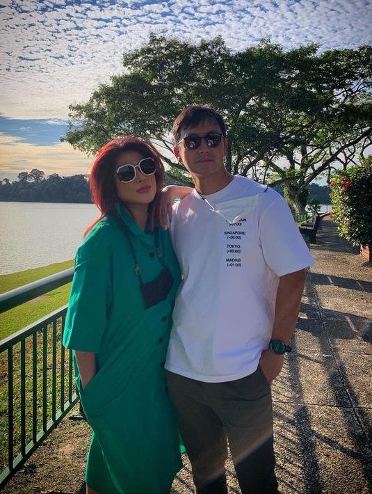 19 Tahun Menikah, Potret Keharmonisan dan Kemesraan Gunawan dan Lala ...