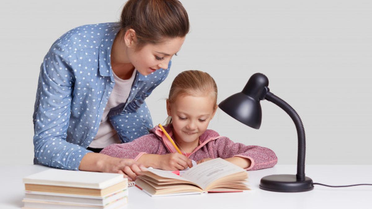 7 Cara Mendidik Anak Usia Dini agar Patuh - Parenting Fimela.com