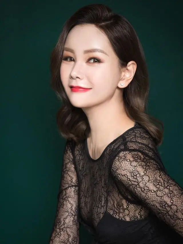 3 Alasan Presenter Agustin Ramli Dipilih untuk Kampanye Wake Up Ready ...