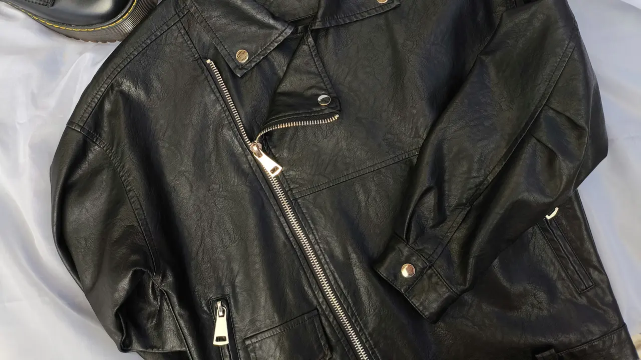 Fakta Unik dan Sejarah Jaket Kulit, Simbol Gaya Tak Lekang oleh Waktu ...