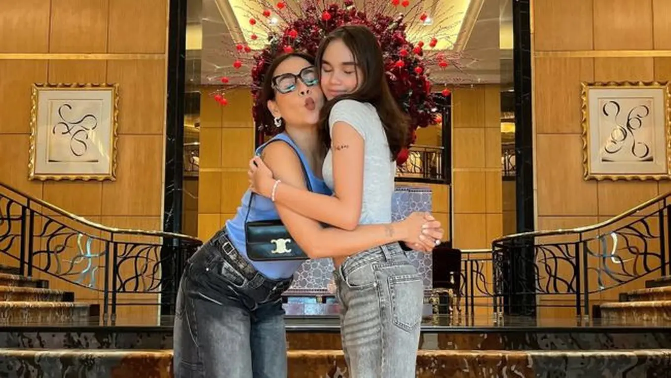 Memesona, 5 Potret Terbaru Chloe Putri Melaney Ricardo dan Tyson Lynch ...