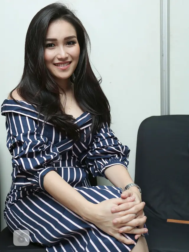 Kata Ayu Ting Ting Soal Gosip Dipacari Pengusaha - ShowBiz Liputan6.com