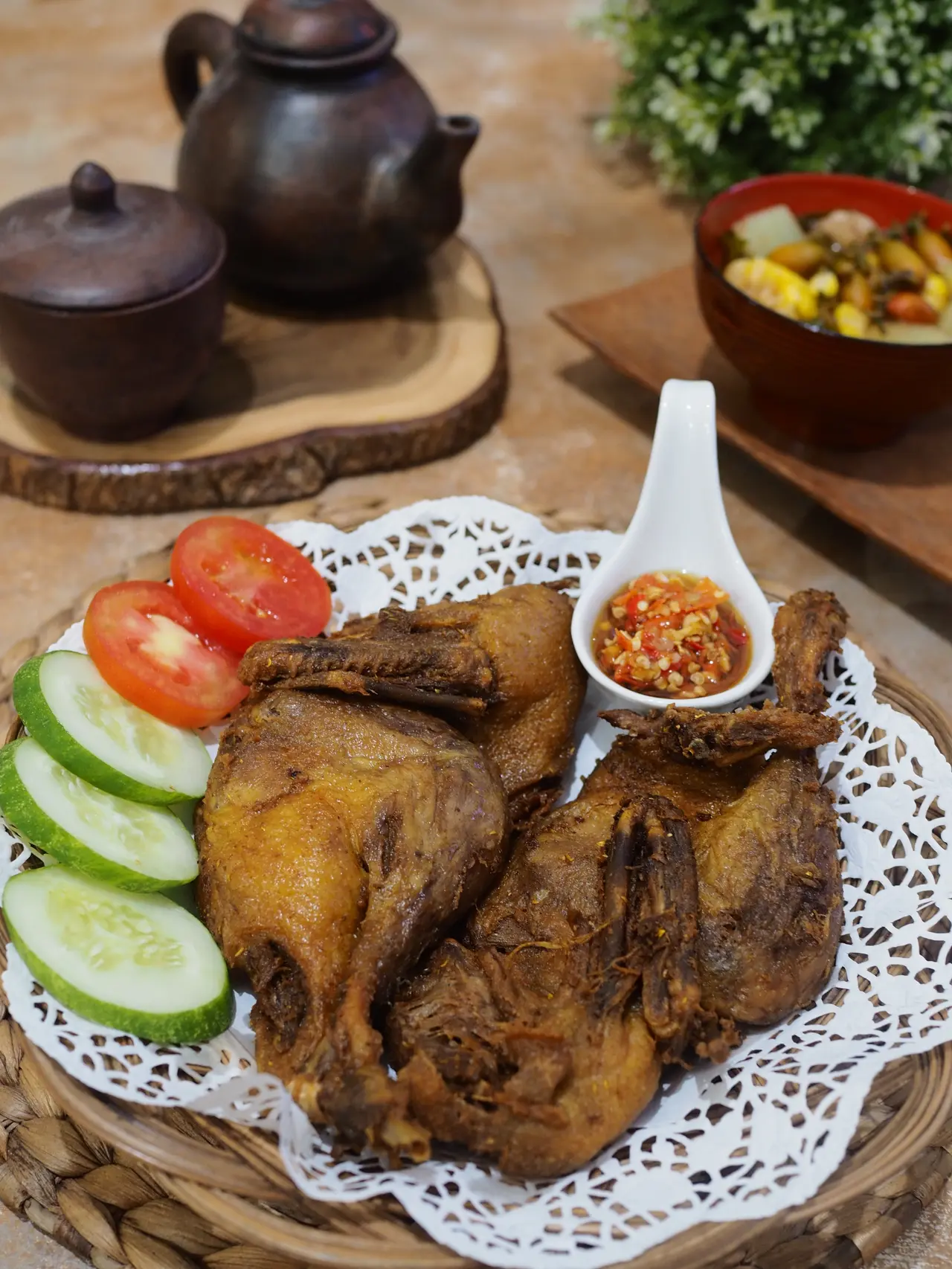 7 Resep Bebek Goreng Bumbu Gurih Meresap yang Empuk dan Anti Alot - Food Fimela.com