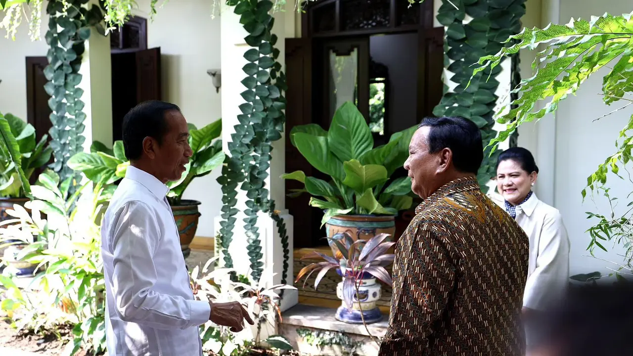 6 Potret Jokowi dan Prabowo Jelang Pelantikan Presiden, Upacara di Lubang Buaya hingga ...