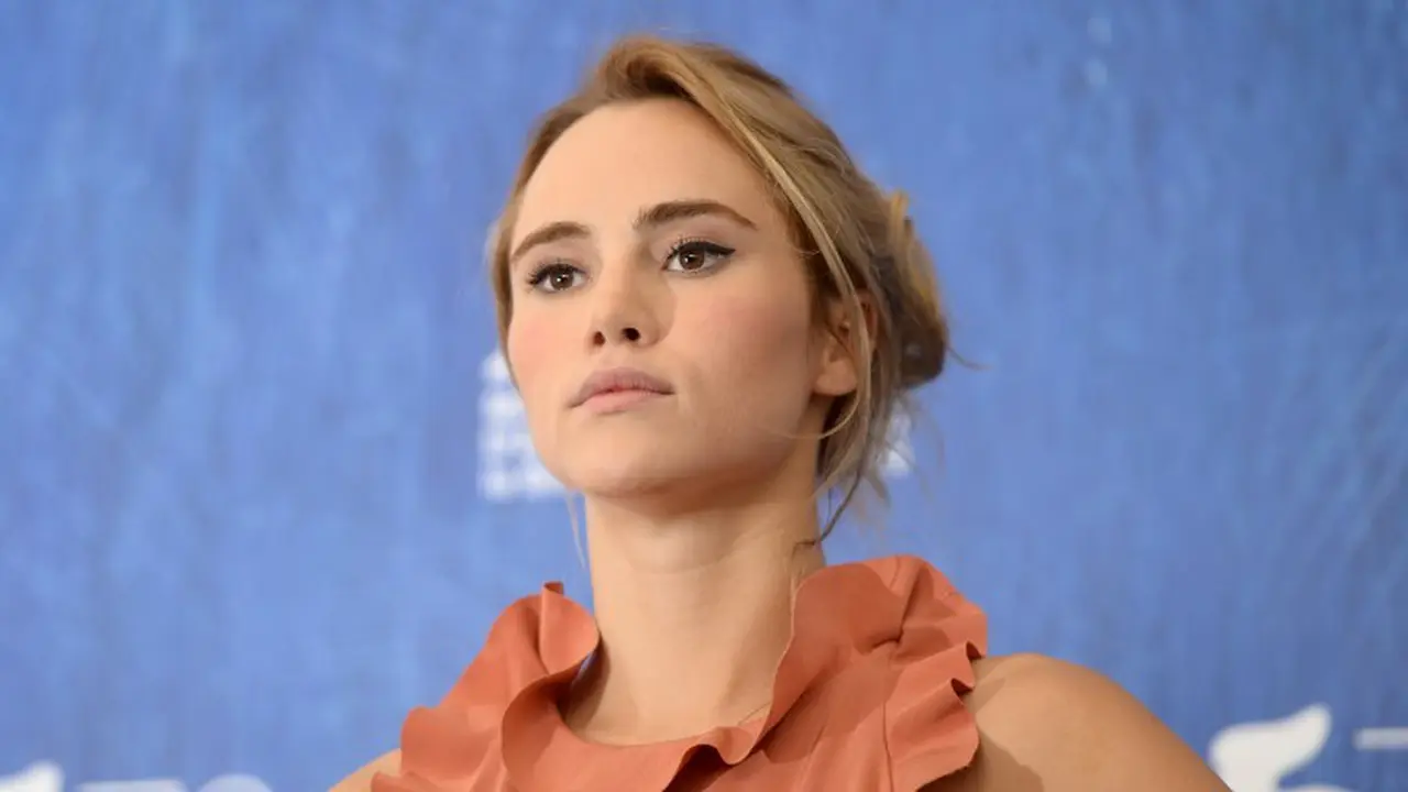 Lirik Lagu Good Looking - Suki Waterhouse - Ragam Bola.com