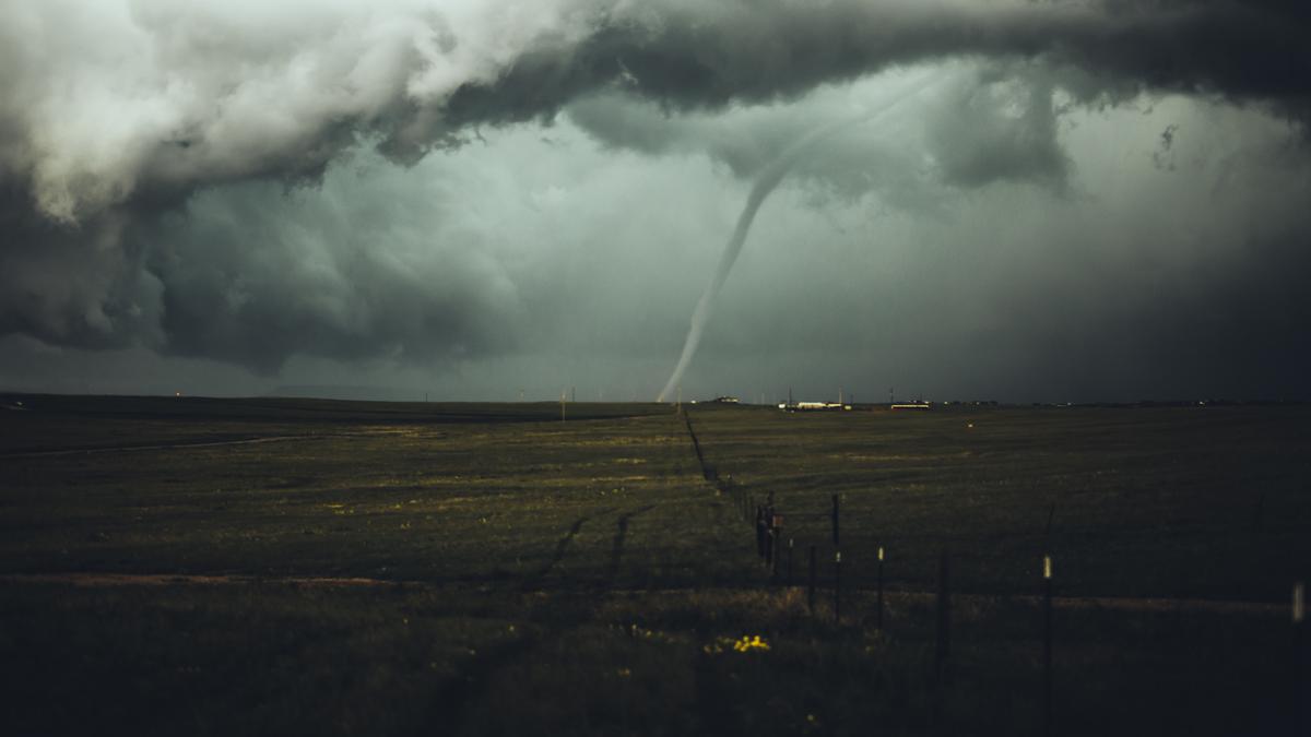 10 Arti Mimpi tentang Badai yang Dipercaya Banyak Orang
