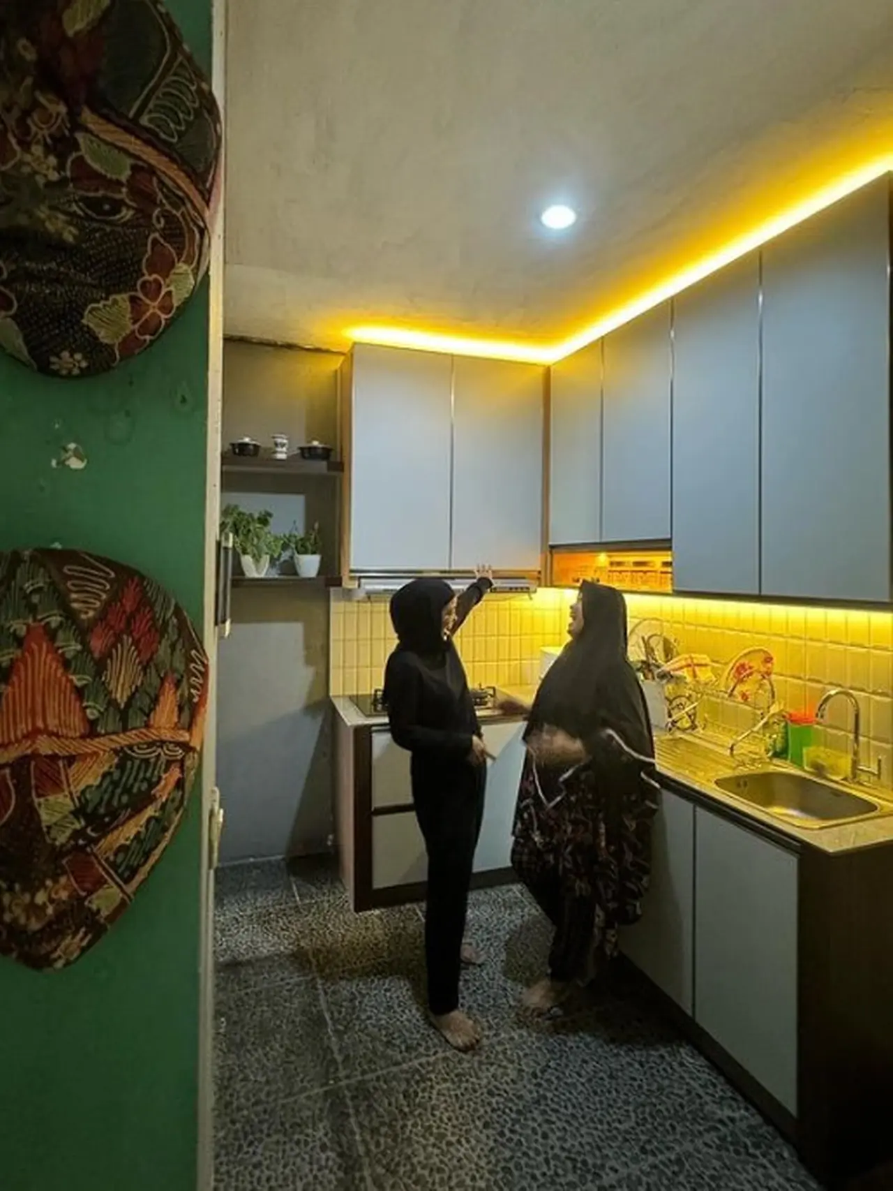 Potret Dapur di Kediaman Orang Tua Tantri Kotak, Sederhana tapi Punya Kisah Nostalgia ...