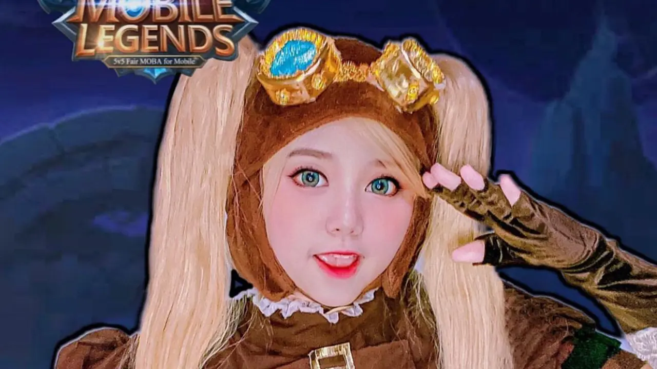 Profil Chacha Chan, Cosplayer dan Content Creator yang Berawal dari Seifuku - Jateng Liputan6.com