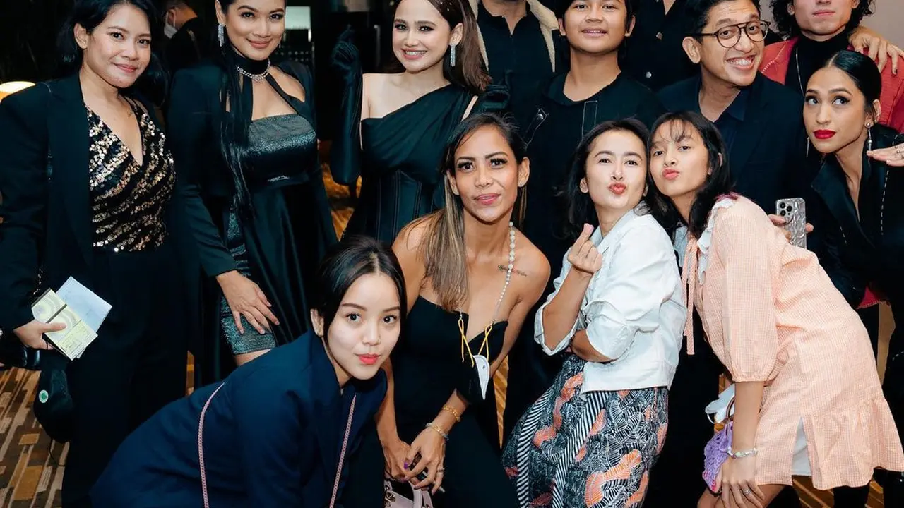 6 Potret Gala Premiere Jailangkung: Sandekala, Diangkat dari Mitos di ...