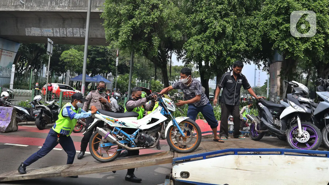 5 Fakta Polisi Gencar Razia Knalpot Bising di Jakarta - News Liputan6.com